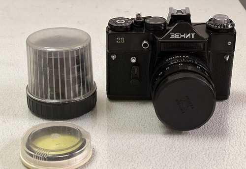 Фотоаппарат Zenit 11 в комплекте с объективами