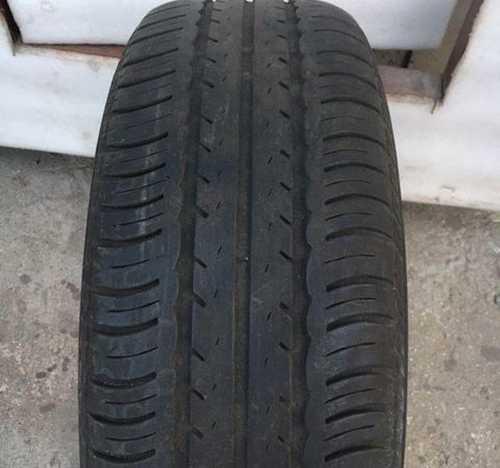 Goodyear Eagle NCT5 215/65 R16 98H