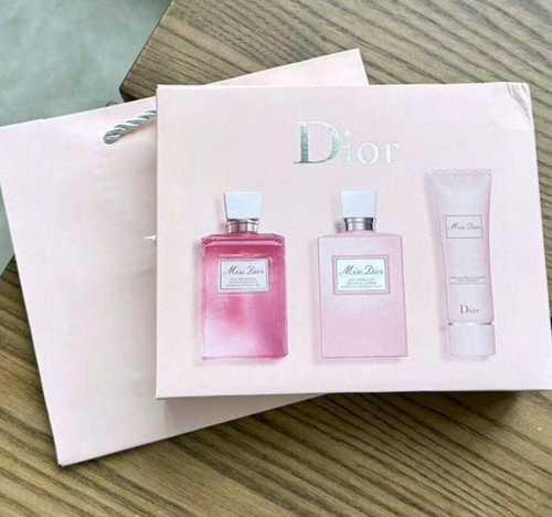 Подарочный набор dior