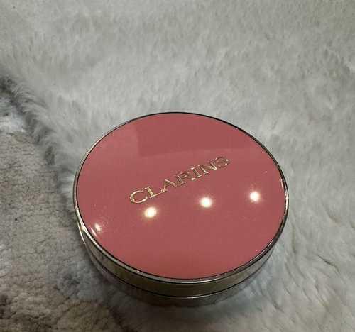 Clarins румяна 01