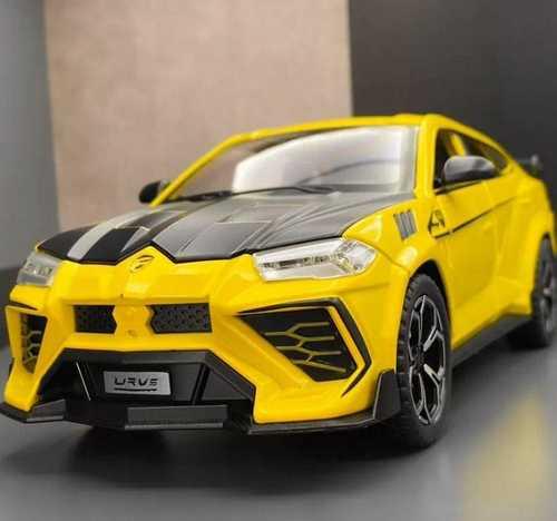 Металлическая машинка Lamborghini Urus с дымом