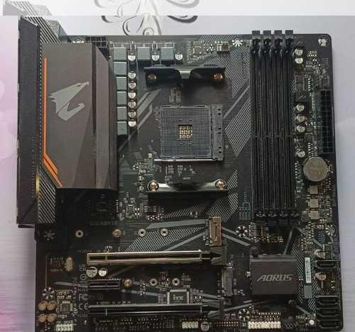 Gigabyte B550M aorus elite