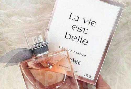 Вода парфюмерная Lancome La Vie Est Belle