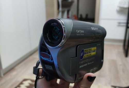Камера sony DCR-DVD205E Handycam