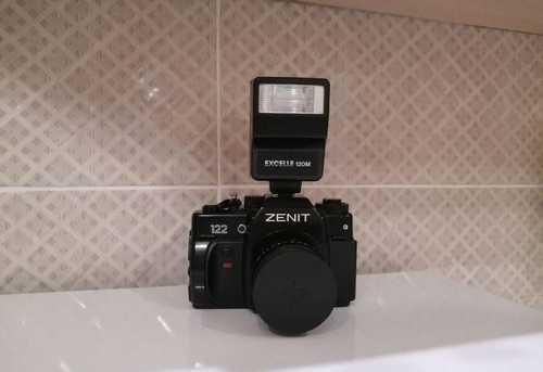 Пленочный фотоаппарат Зенит 122