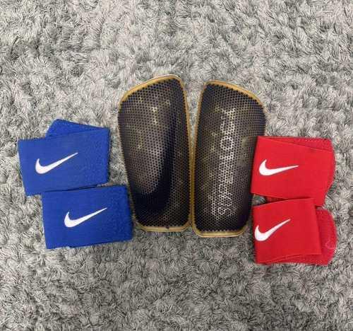 Щитки футбольные nike