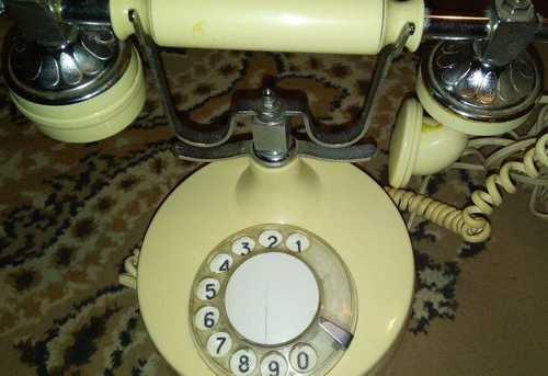 Винтажный телефон СССР