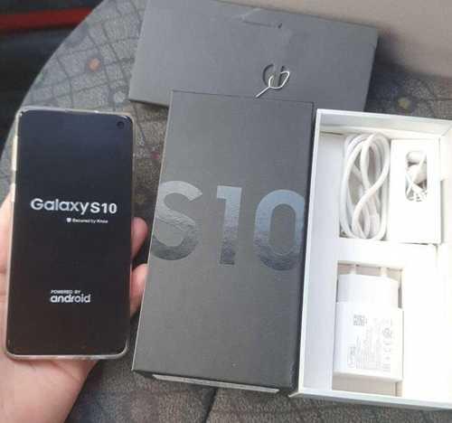 Samsung Galaxy S10, 8/128 ГБ