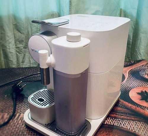 Капсульная кофемашина delonghi Nespresso EN650