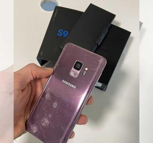 Samsung Galaxy S9, 4/64 ГБ