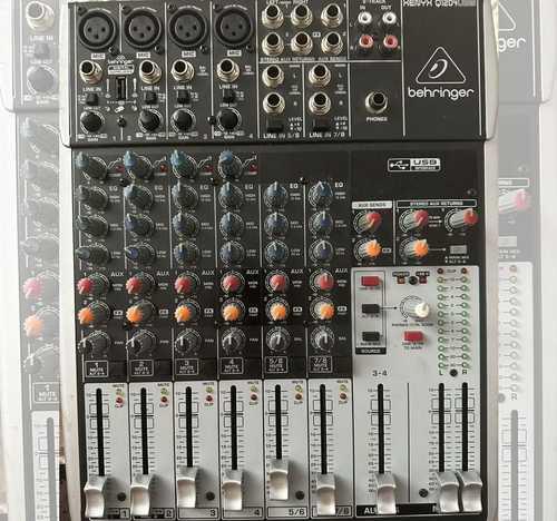 Микшерный пульт behringer q1204 usb