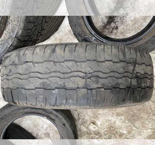 Bridgestone Dueler H/T 687 225/65 R17