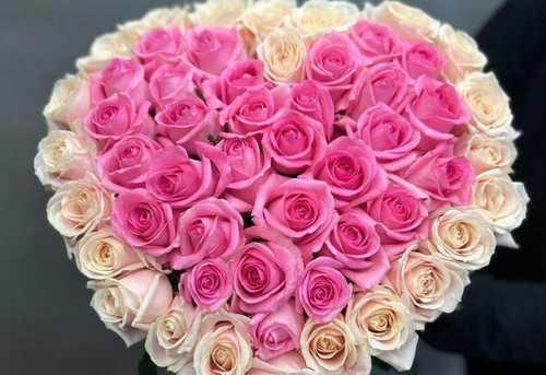 Букет из роз в виде сердца, свежие цветы
