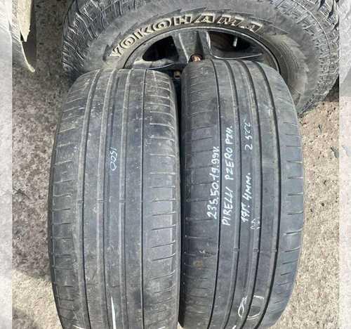 Pirelli P Zero PZ4 235/50 R19 99V