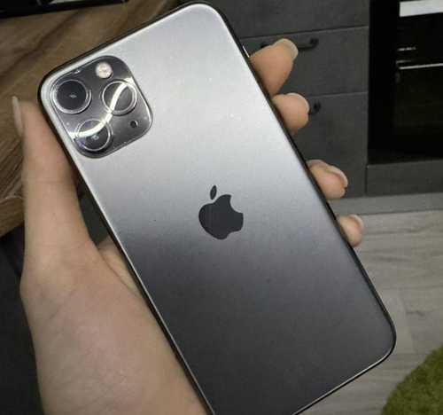 iPhone 11 Pro, 256 ГБ