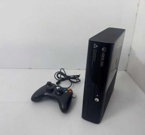 Xbox 360 E 320GB Freeboot 50  игр Гарантия