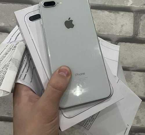 iPhone 8 Plus, 64 ГБ