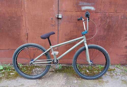 Велосипед круизер BMX Specialized P.24 cruiser