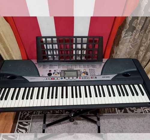 Синтезатор yamaha psr GX-76