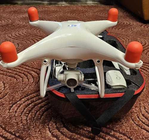 Квадрокоптер dji phantom 4