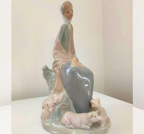 Статуэтка Lladro фарфор Испания 1980e