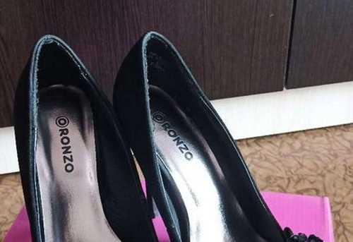 Туфли женские чёрные праздничные 38 размер