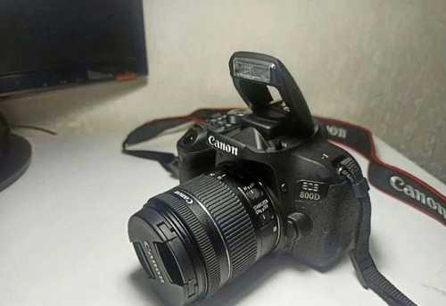 Зеркальный фотоаппарат Canon 800d
