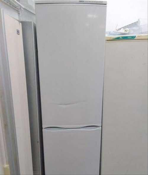 Холодильник б/у Атлант 190 см