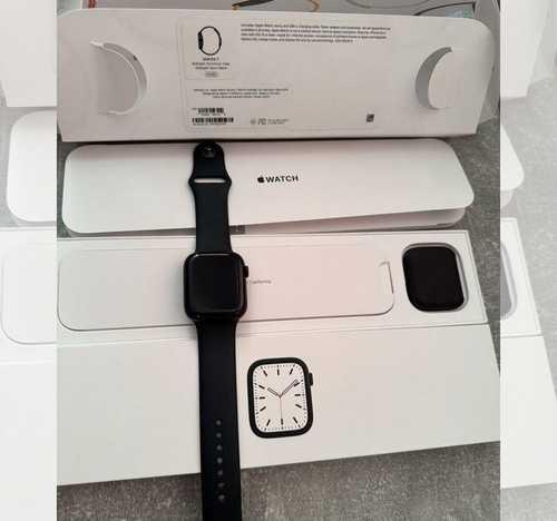 Apple Watch 7 45 mm