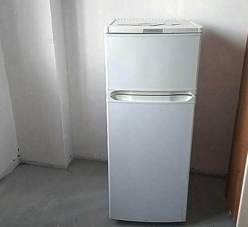 Холодильник Саратов 264, объем 152дм3