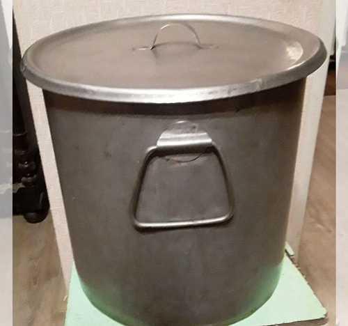 Бак из нержавейки с крышкой