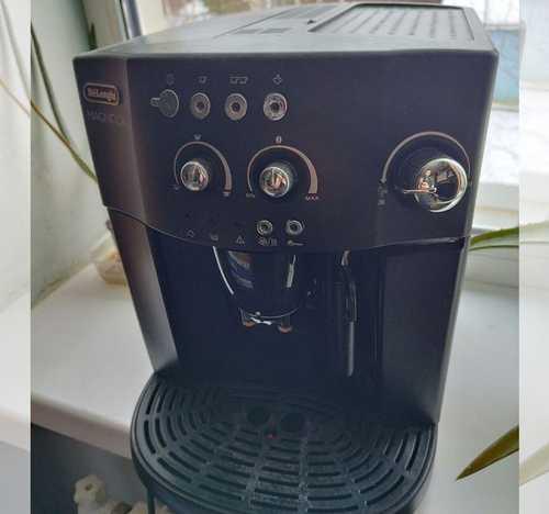 Кофемашина delonghi magnifica esam 4200.s