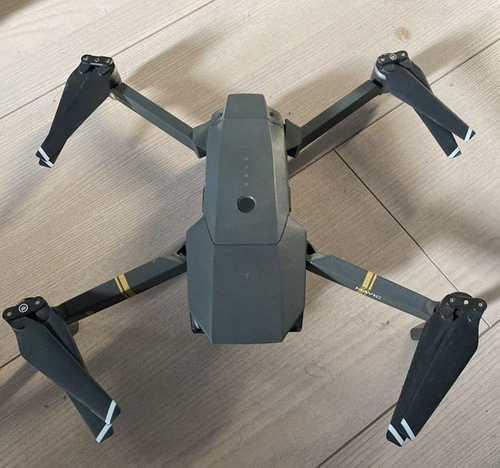 Квадрокоптер dji mavic pro