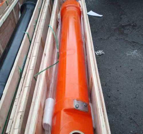 Гидроцилиндр ковша Hitachi ZX870LCH-5G 4659271