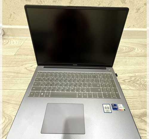 Huawei MateBook D16 RolleG