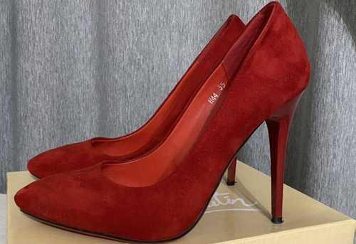 Туфли женские красные размер 35-36