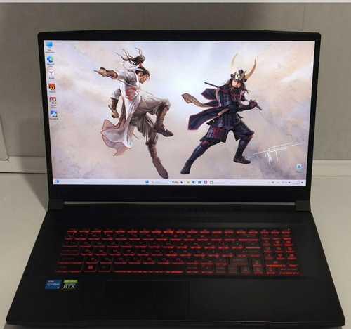 MSI Katana GF76 RTX3060, I5-11400H, 17,3 144Hz