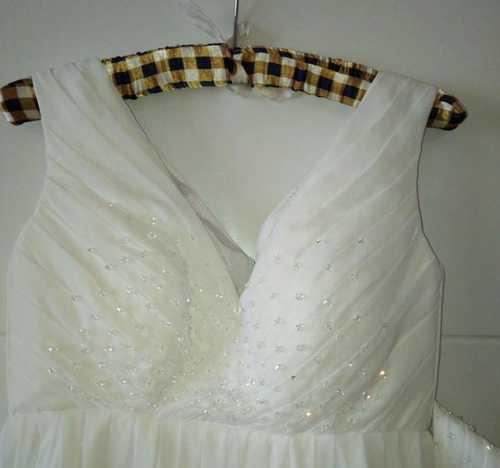 Свадебное платье+фата+перчатки