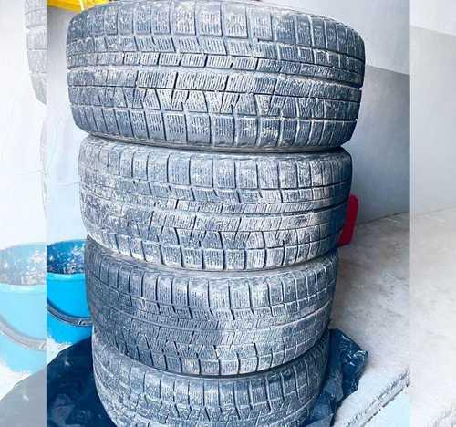 Yokohama Ice Guard IG50  225/50 R17