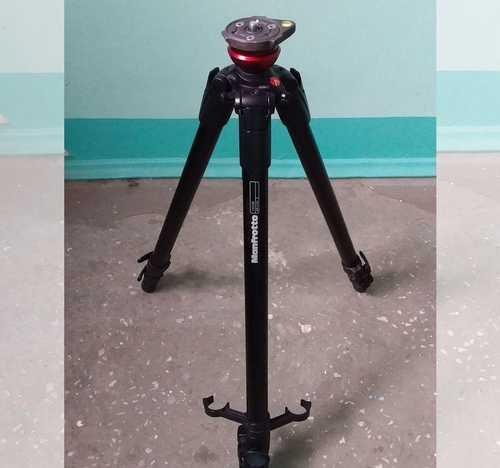 Штатив Manfrotto 745