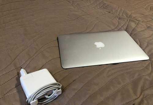 Apple MacBook Air 11 2011