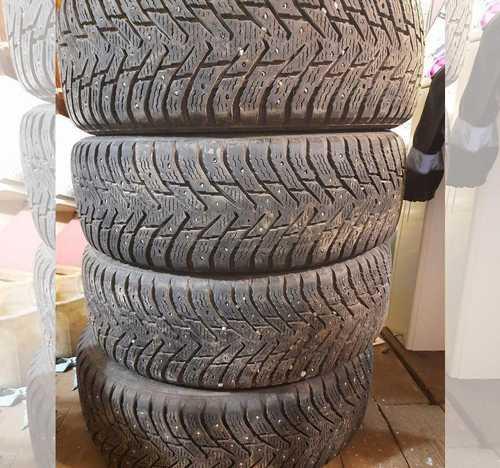 Nokian Tyres Hakkapeliitta 8 225/65 R17 T