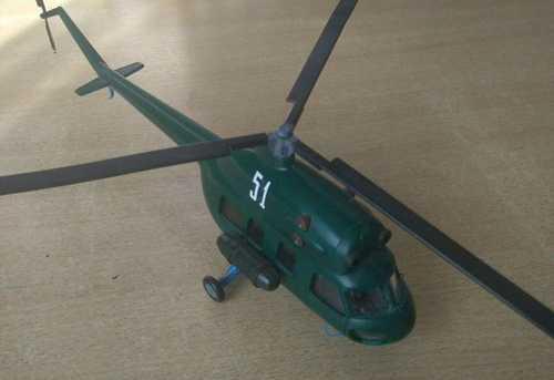 Модель вертолета ми-2