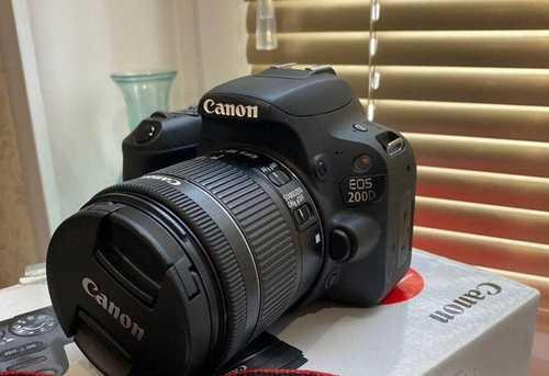 Продаю зеркальный фотоаппарат Canon 200D