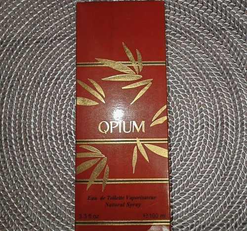 Женская Yves Saint Laurent Opium