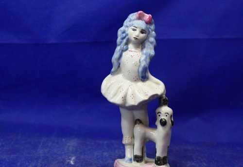 Фарфоровая статуэтка Мальвина девочка с голубыми