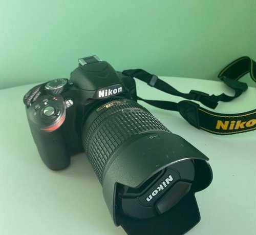 Зеркальный фотоаппарат Nikon d3200 body