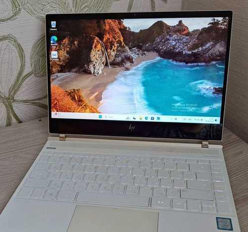 Hp spectre 13 i7-8560u/8gb/512gb ssd touch screen