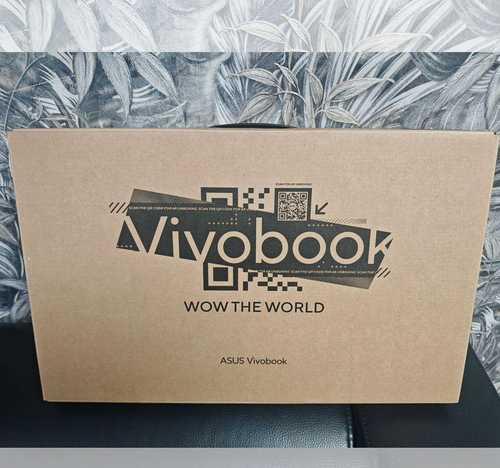 Asus Vivobook 15X oled 2.8K 120Гц i3/8 слот/512New