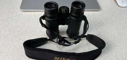 Бинокль Nikon Monarch 7 8x30 (M711)